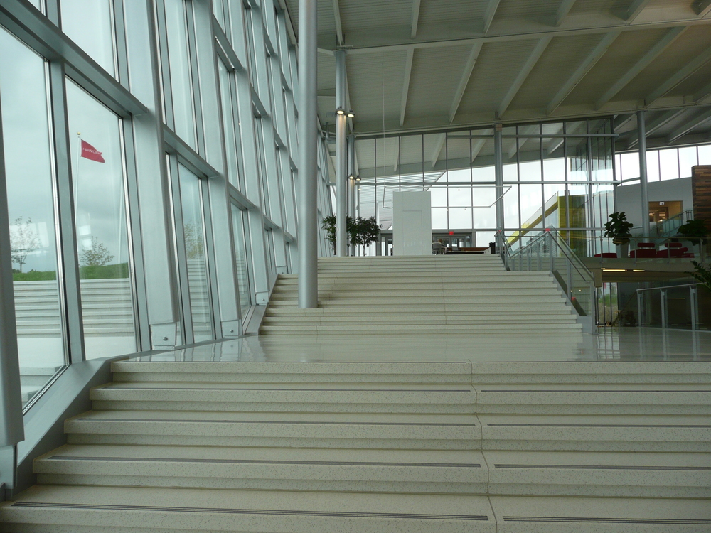 Project Presenter - Project Content Marketing