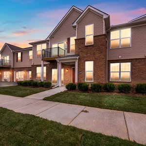 Hunters Ridge | Condominiums | MJC Companies®